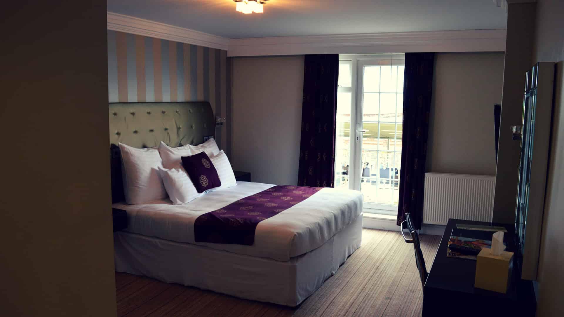 Photo Gallery | The Cliff Hotel