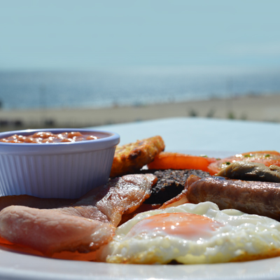 Restaurants & Places to Eat in Gorleston, Great Yarmouth | Cliff Hotel